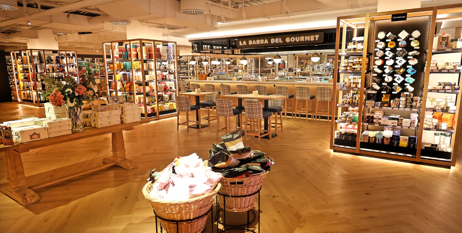 El Corte Inglés de Vigo inaugura un nuevo Club del Gourmet | Hora 14 ...