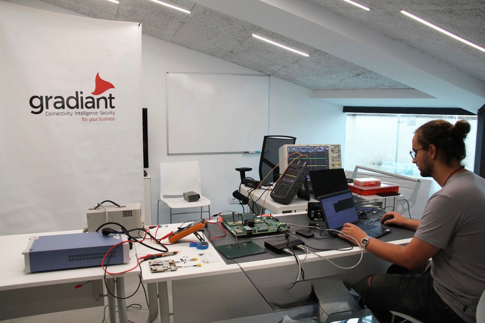 Gradiant desarrolla desde Vigo la tecnología clave de comunicaciones para el dron LUCUS de ...